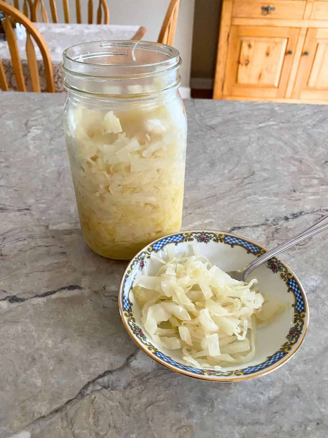 Easy Fermented Sauerkraut Recipe (In a Mason Jar)